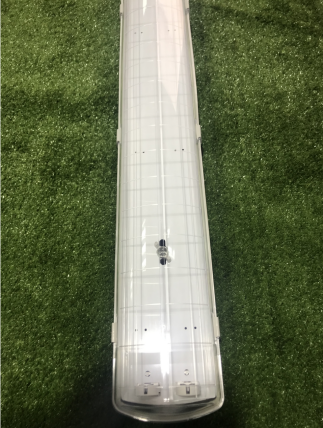 4ft 26W 52W Waterproof Led Light Fixtures IP65 Vapor Proof LED Fixtures ...